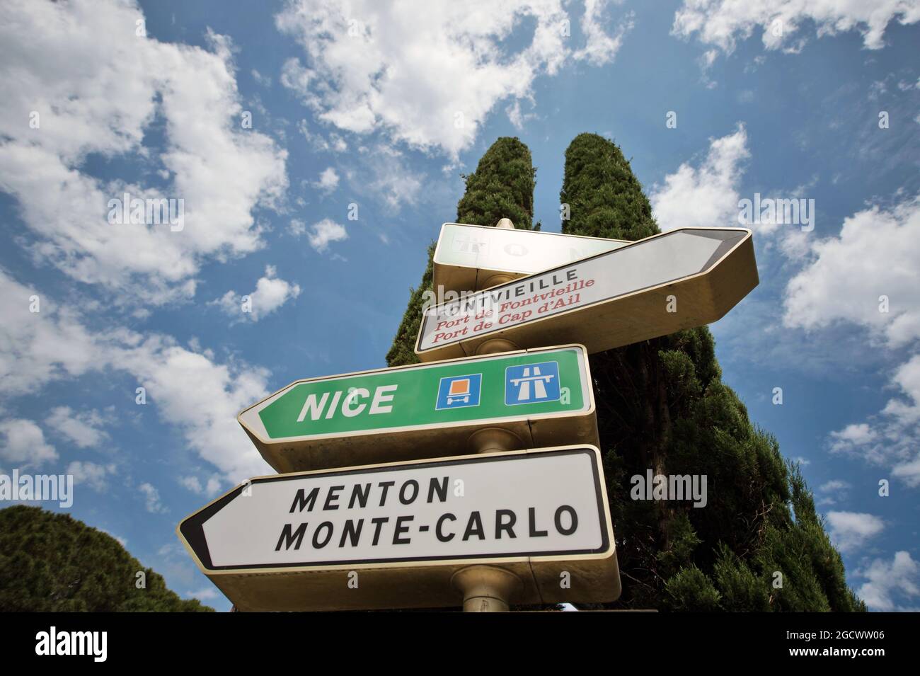 Road signs monte carlo monaco hi-res stock photography and images - Alamy