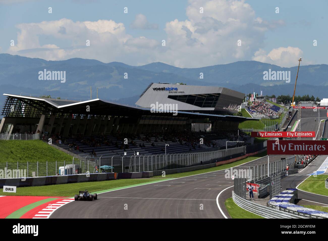 Mercedes amg f1 w07 of lewis hamilton hi-res stock photography and ...