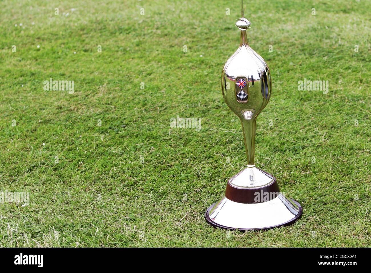British grand prix trophy hi-res stock photography and images - Alamy