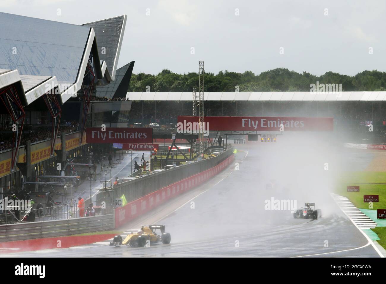 Kevin Magnussen (DEN) Renault Sport F1 Team RS16. British Grand Prix ...