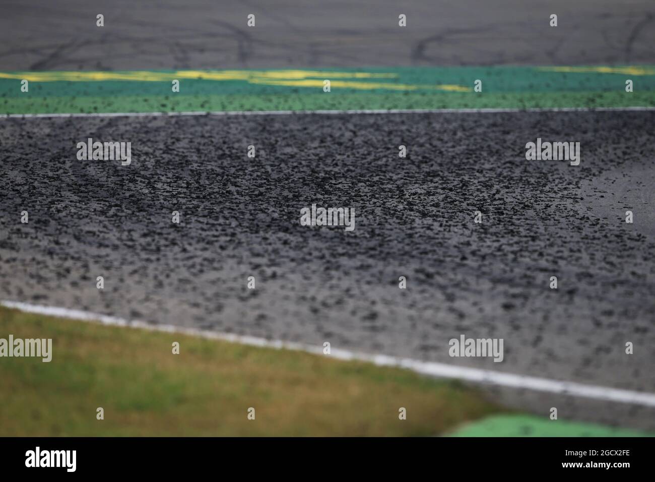 Tyre marbles hi-res stock photography and images - Alamy