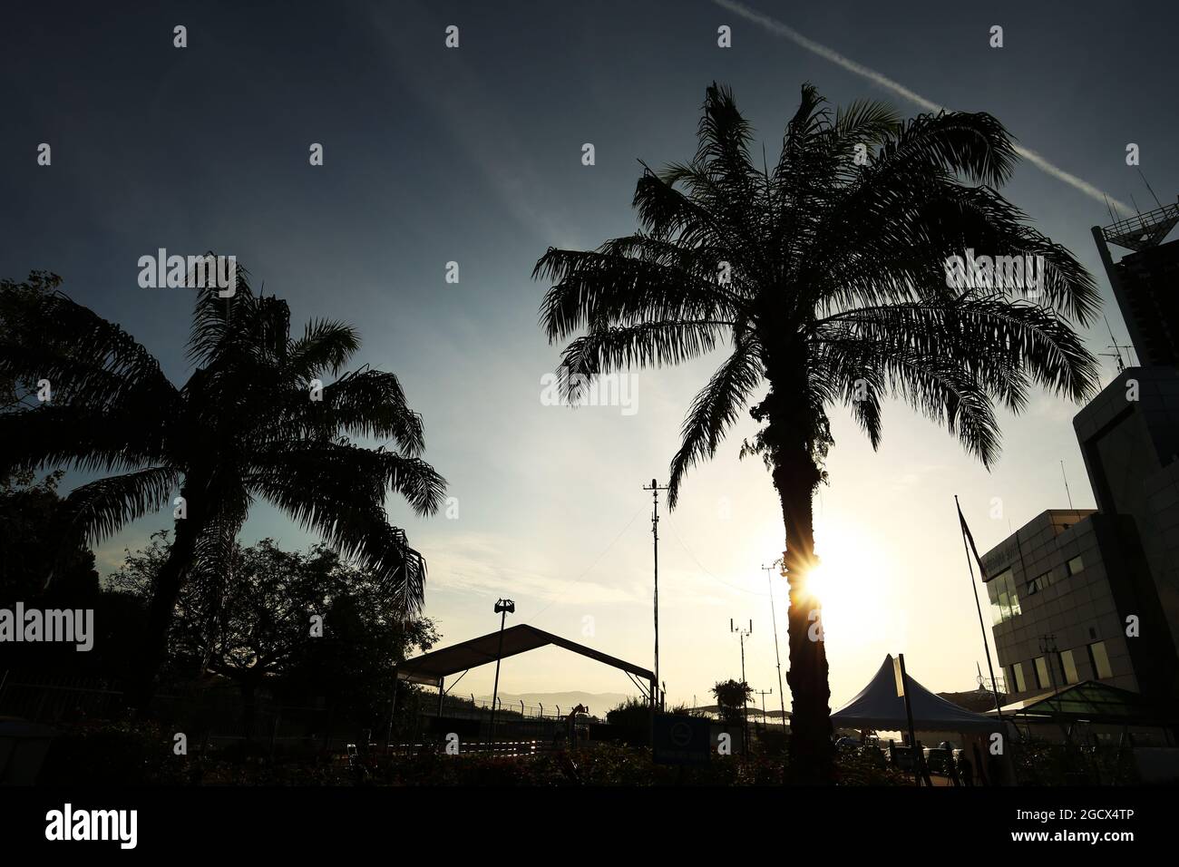 The paddock at sunrise. Malaysian Grand Prix, Friday 30th September ...