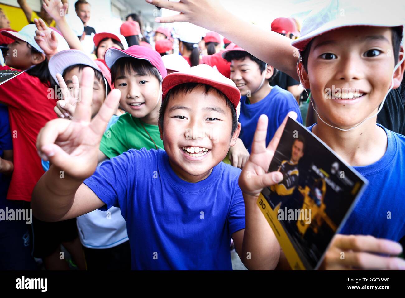 Young renault sport f1 team fans hi-res stock photography and images ...