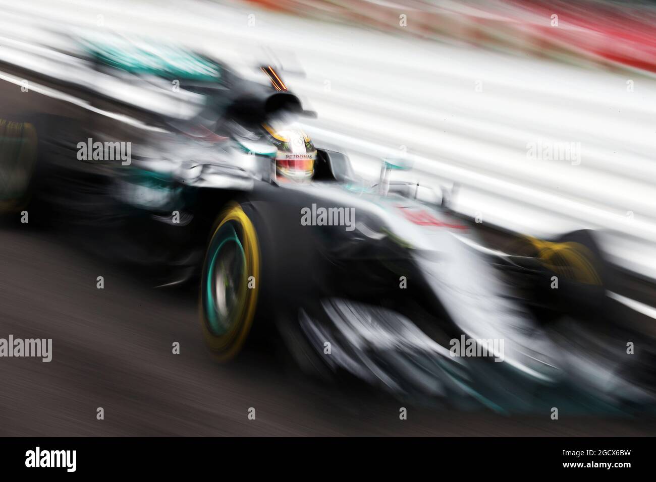 Mercedes amg f1 w07 hybrid of lewis hamilton hi-res stock photography ...