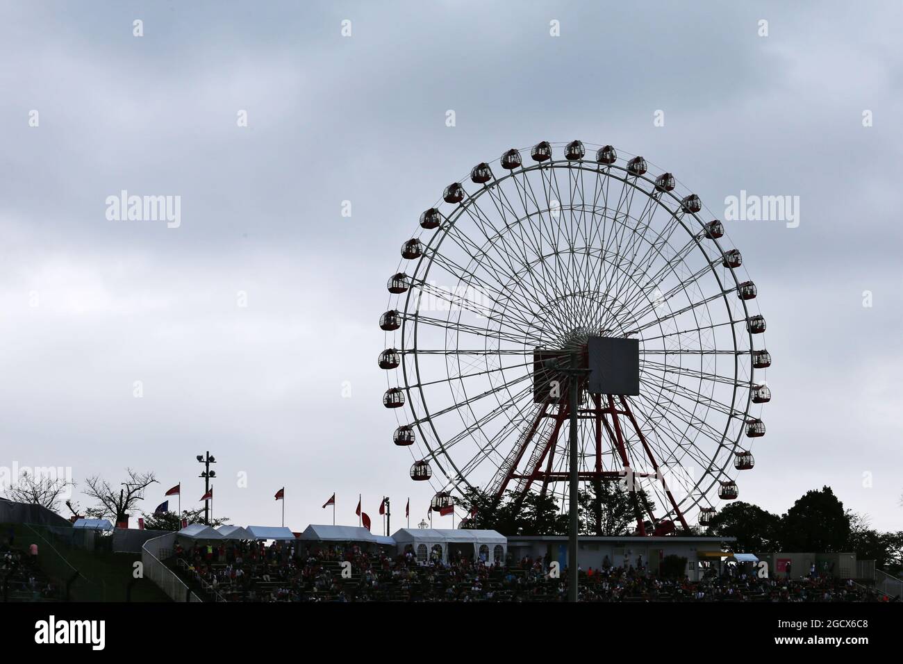 Ferris wheel suzuka hi-res stock photography and images - Alamy