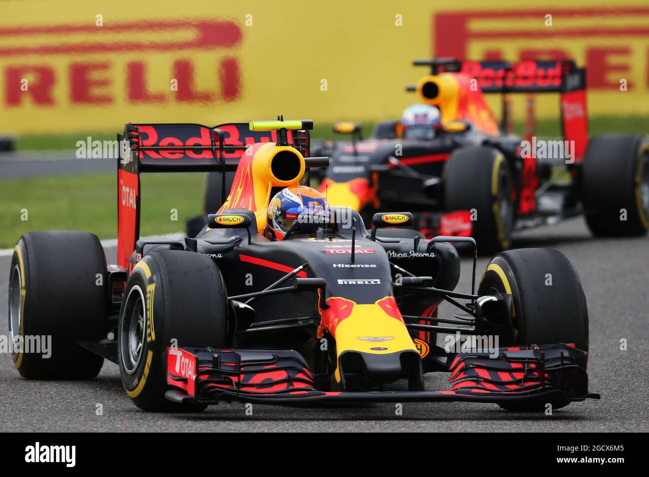 Max Verstappen (NLD) Red Bull Racing RB12. Japanese Grand Prix, Sunday ...