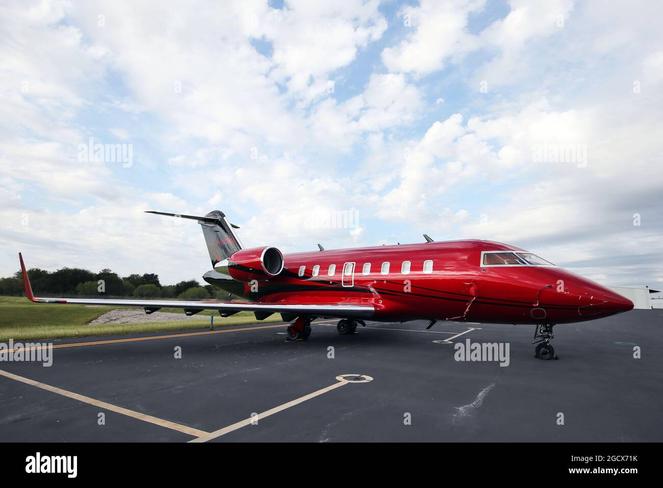 The private jet of lewis hamilton hi-res stock photography and images ...