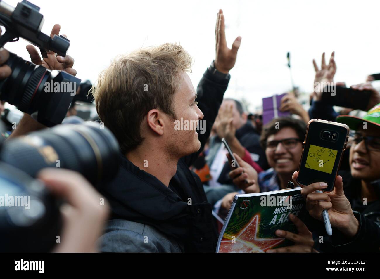 Nico Rosberg (GER) Mercedes AMG F1 with fans. Mexican Grand Prix ...