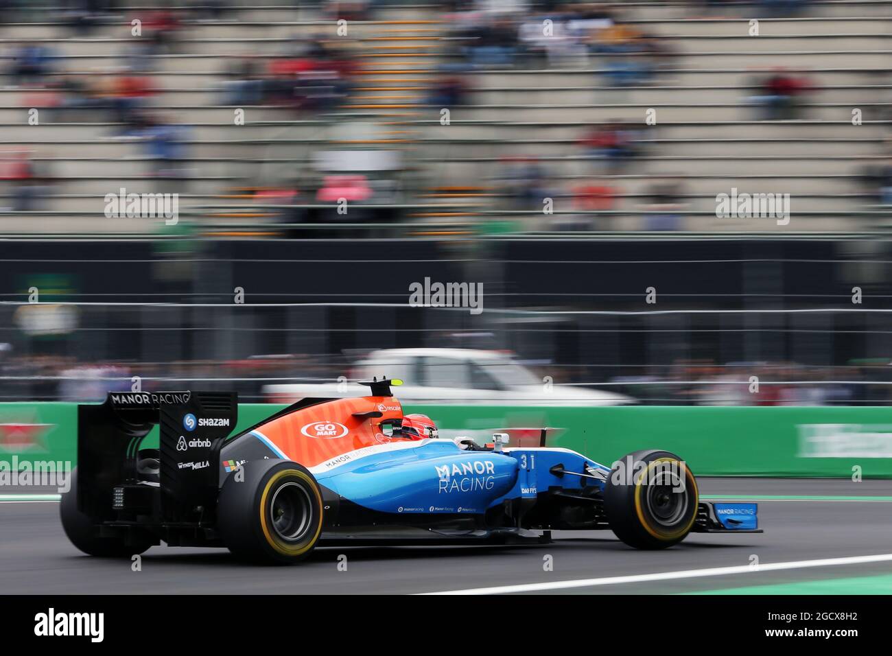 Esteban Ocon (FRA) Manor Racing MRT05. Mexican Grand Prix, Friday 28th ...