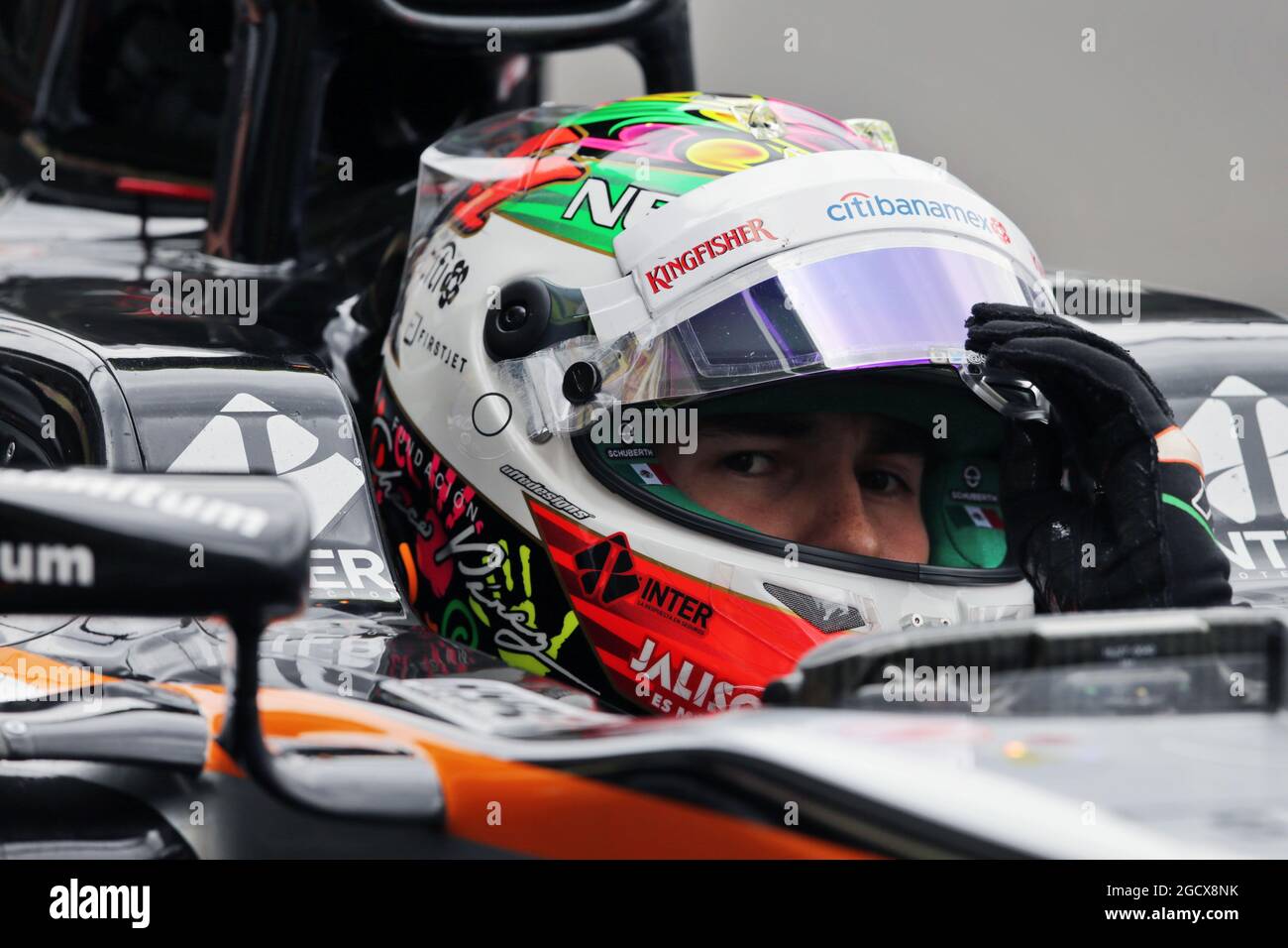 Sergio Perez (MEX) Sahara Force India F1 VJM09. Mexican Grand Prix ...