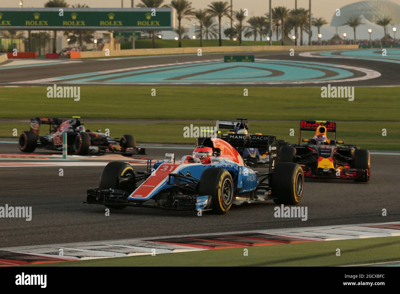 Esteban Ocon (FRA) Manor Racing MRT05. Abu Dhabi Grand Prix, Sunday ...