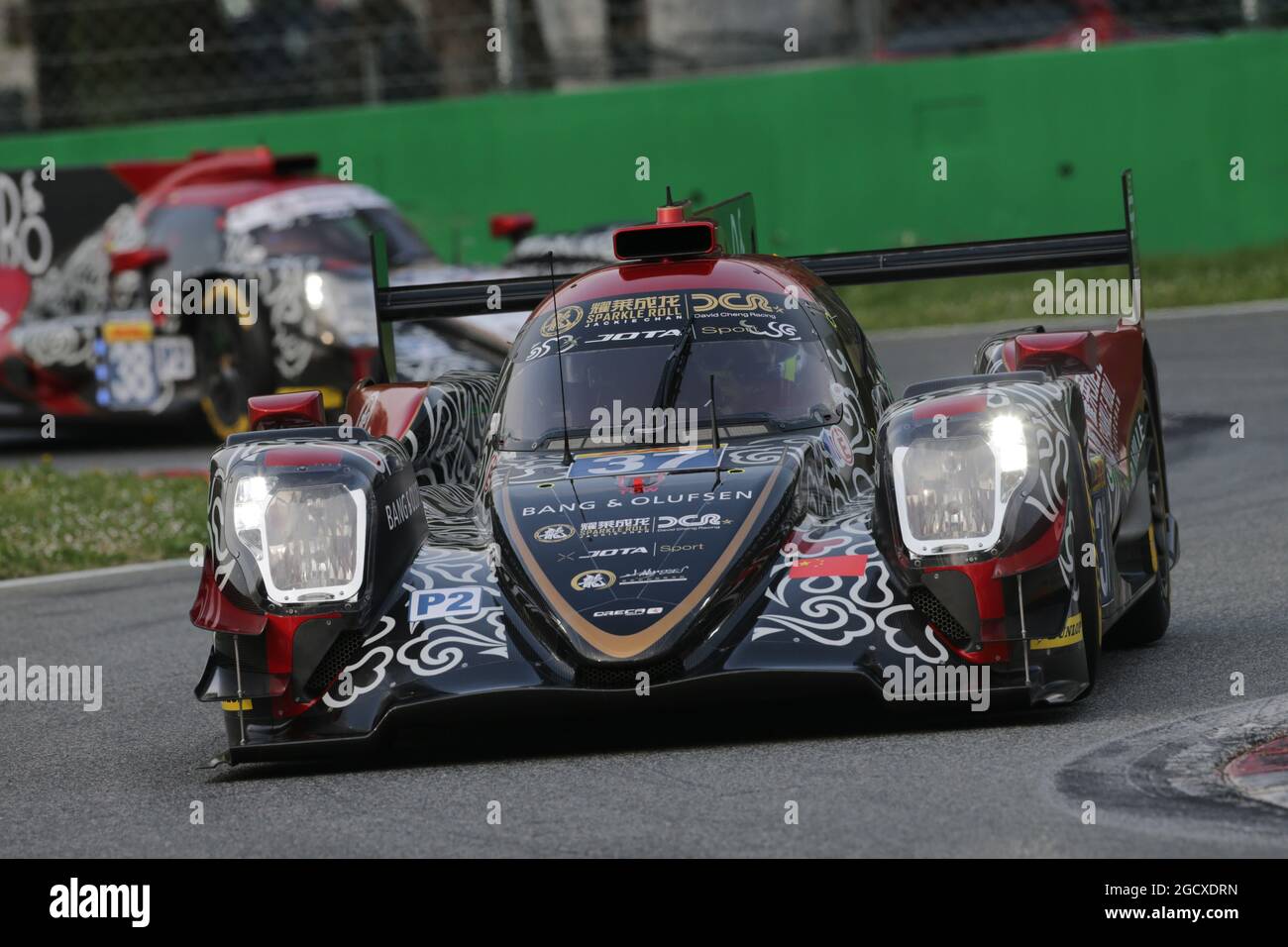 Jackie chan sport hi-res stock photography and images - Alamy
