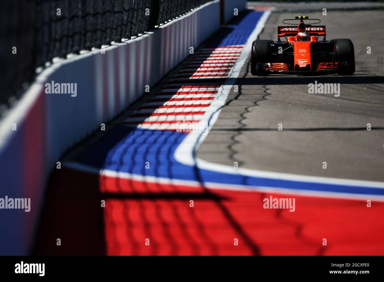 Stoffel Vandoorne (BEL) McLaren MCL32. Russian Grand Prix, Saturday ...