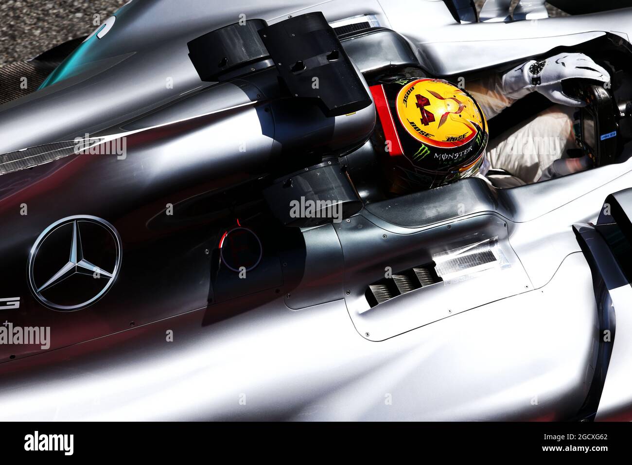 Mercedes amg f1 w08 de lewis hamilton hi-res stock photography and ...