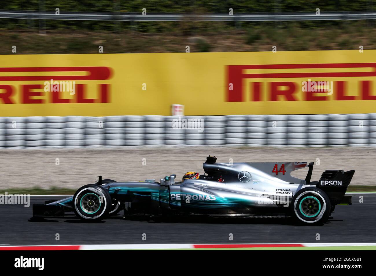 Mercedes amg f1 w08 de lewis hamilton hi-res stock photography and ...