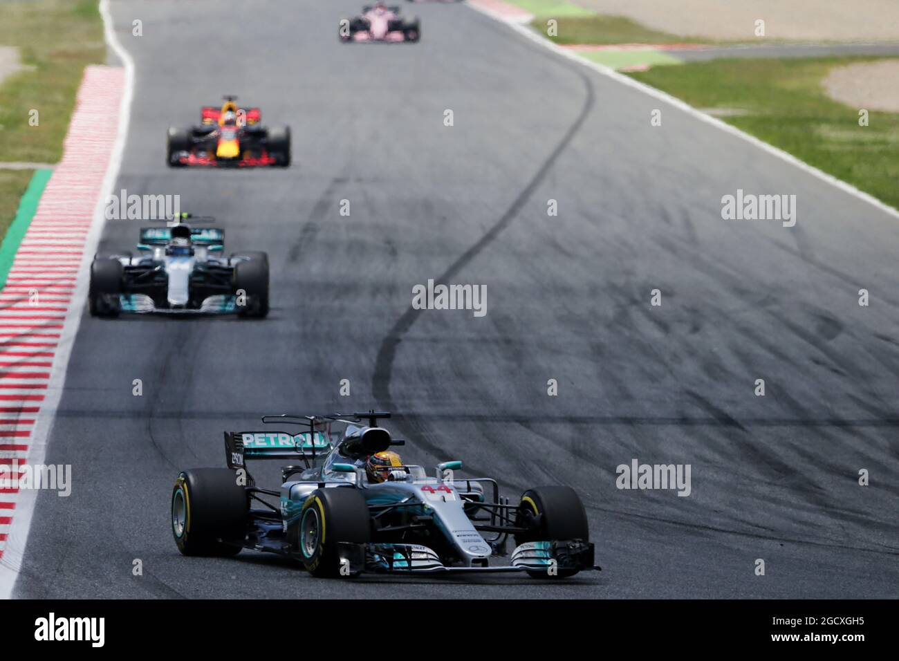 Mercedes amg f1 w08 de lewis hamilton hi-res stock photography and ...