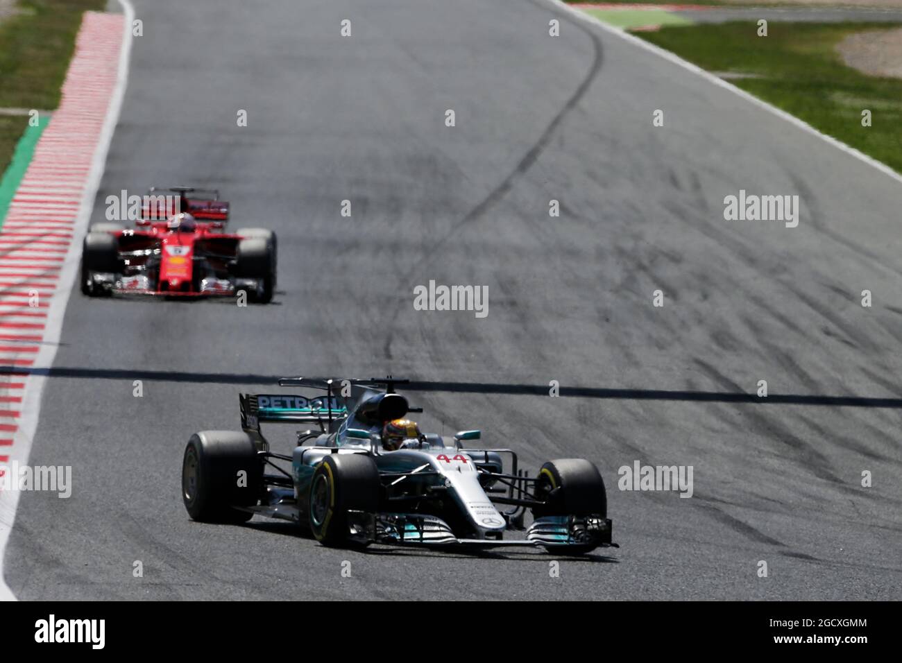 Mercedes amg f1 w08 de lewis hamilton hi-res stock photography and ...