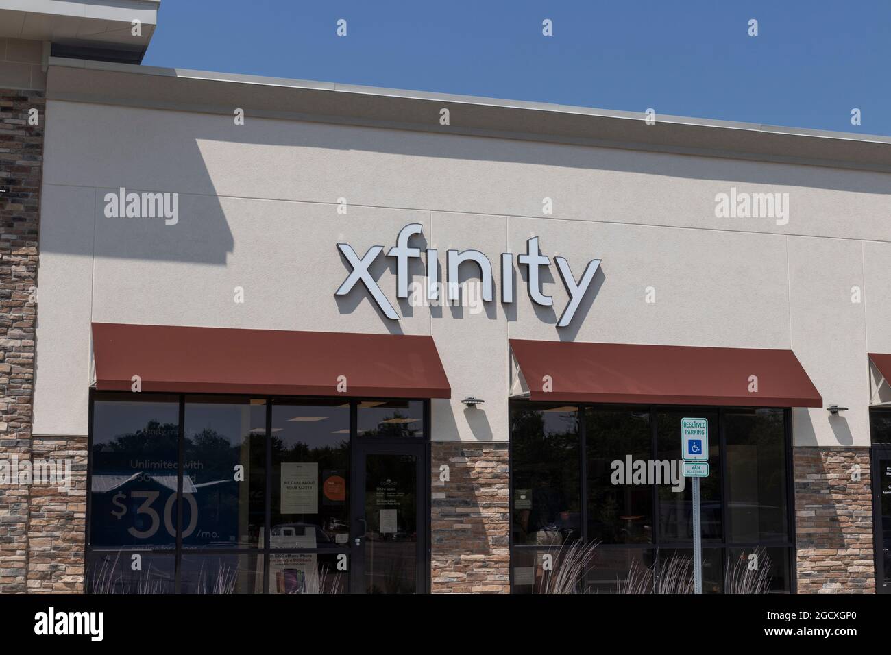Muncie - Circa August 2021: Xfinity branded Comcast consumer retail ...