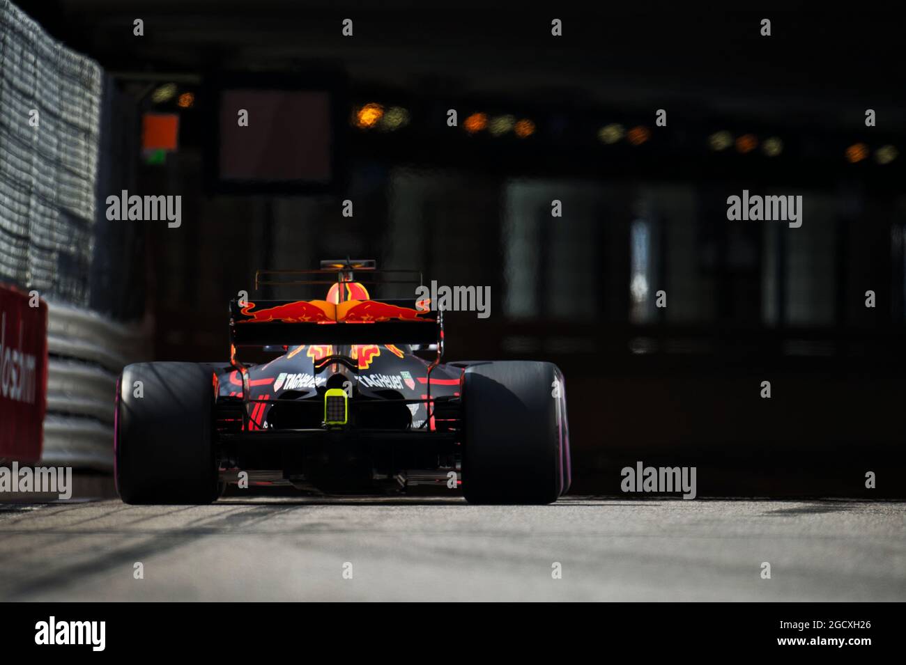 Daniel Ricciardo (AUS) Red Bull Racing RB13. Monaco Grand Prix ...