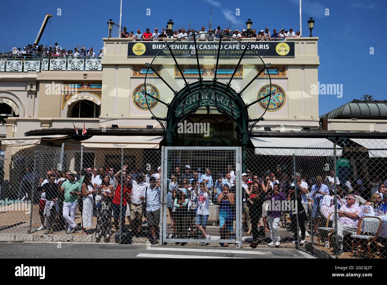 Monaco crowd monaco grand prix hi-res stock photography and images - Alamy