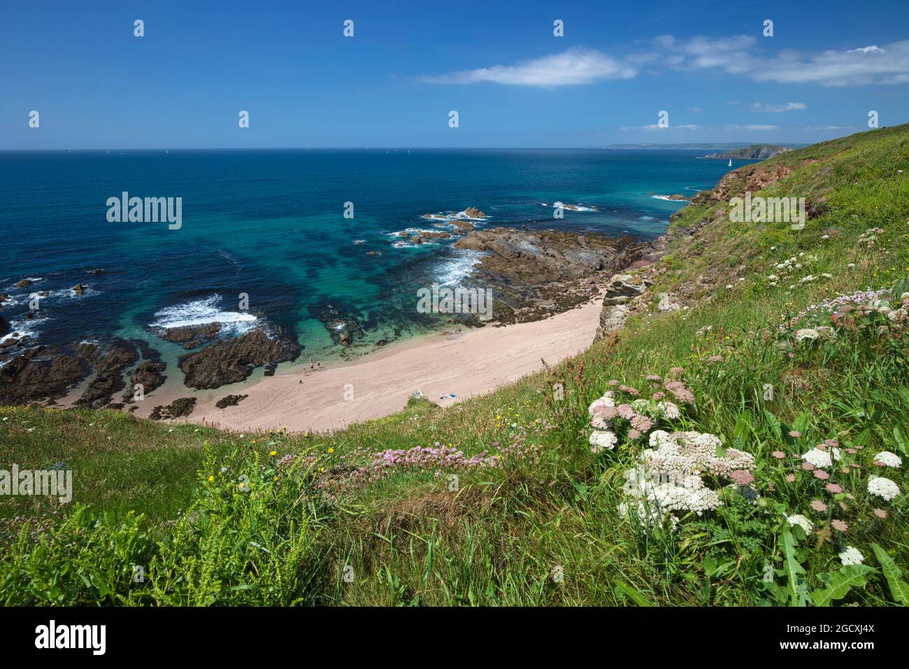 Broad Sand beach, Thurlestone, South Hams district, Devon, England ... Broad Sand beach, Thurlestone, South Hams district, Devon, England ...