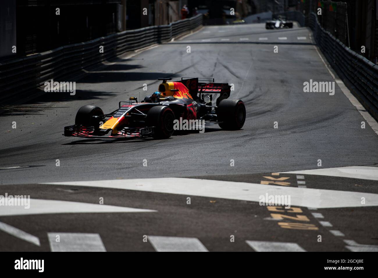 Daniel Ricciardo (AUS) Red Bull Racing RB13. Monaco Grand Prix, Sunday ...
