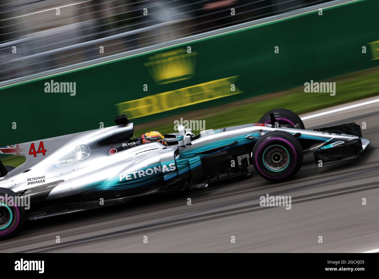 Lewis Hamilton (GBR) Mercedes AMG F1 W08. Canadian Grand Prix, Friday ...