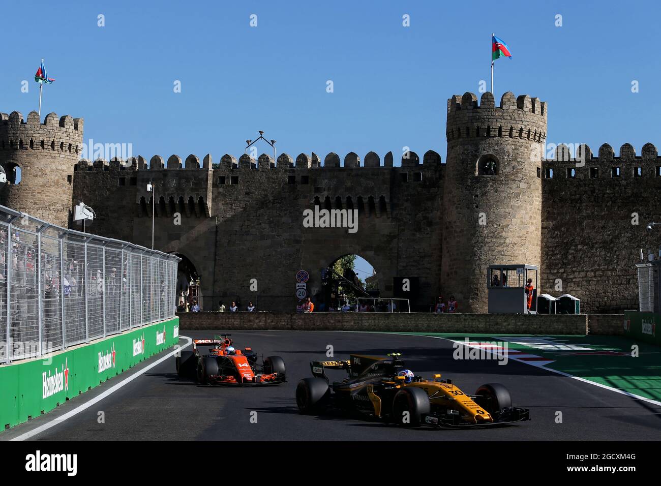 Jolyon Palmer (GBR) Renault Sport F1 Team RS17. Azerbaijan Grand Prix ...