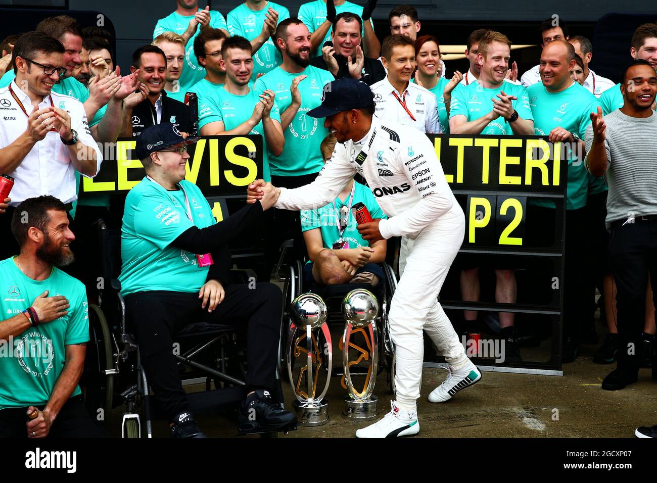 Race winner Lewis Hamilton (GBR) Mercedes AMG F1 celebrates with ...