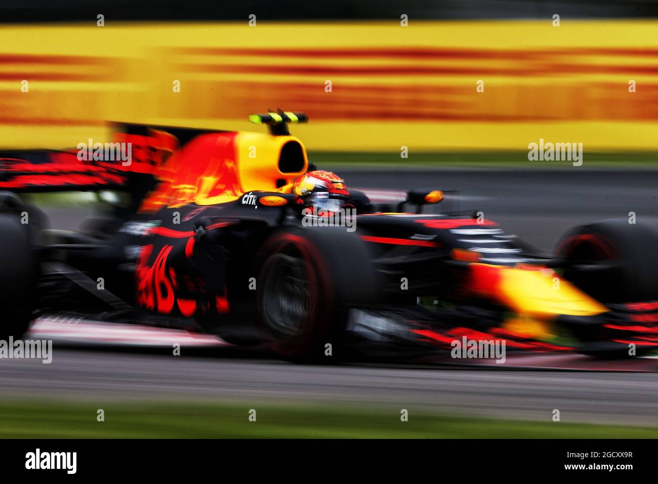 Max Verstappen (NLD) Red Bull Racing RB13. Japanese Grand Prix ...