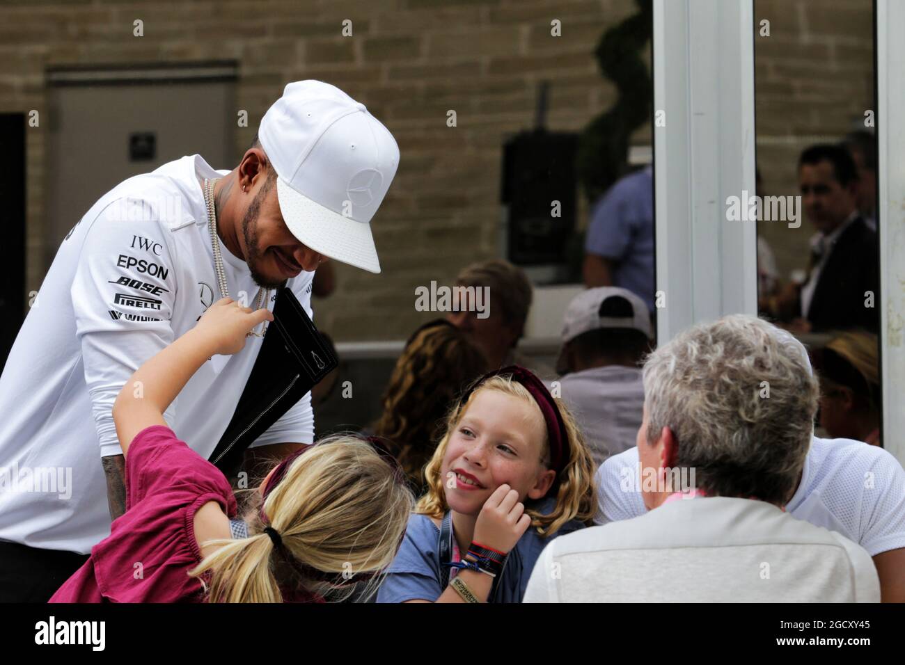 Lewis Hamilton (GBR) Mercedes AMG F1 with friends and family. United ...