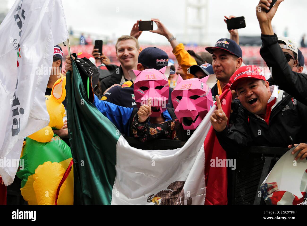 American fans f1 hi-res stock photography and images - Alamy