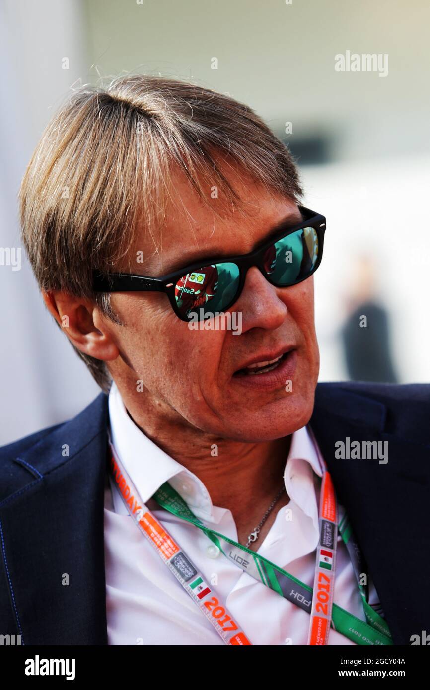 Adrian fernandez racing grand prix hi-res stock photography and images ...