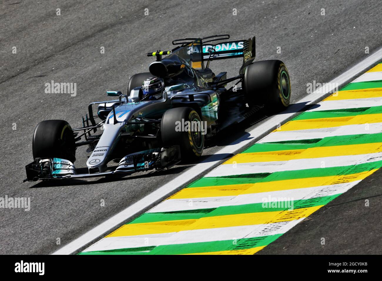 Valtteri Bottas (FIN) Mercedes AMG F1 W08. Brazilian Grand Prix, Friday ...