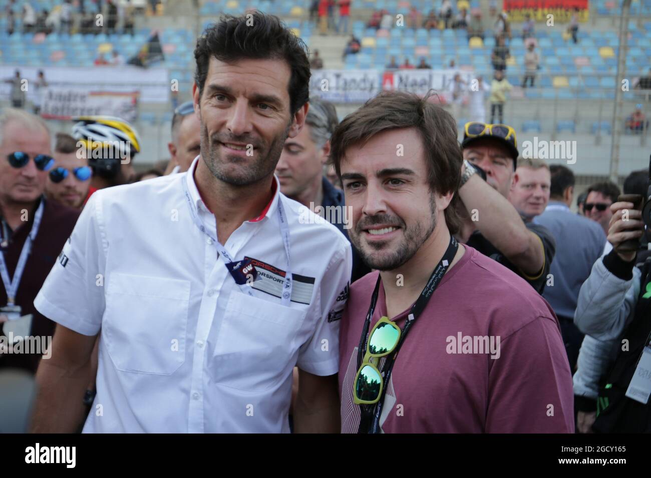 Mark webber and fernando alonso hi-res stock photography and images - Alamy