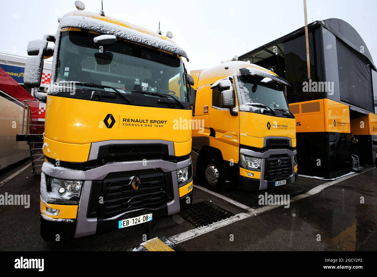 Team renault sport formula one team hi-res stock photography and images ...