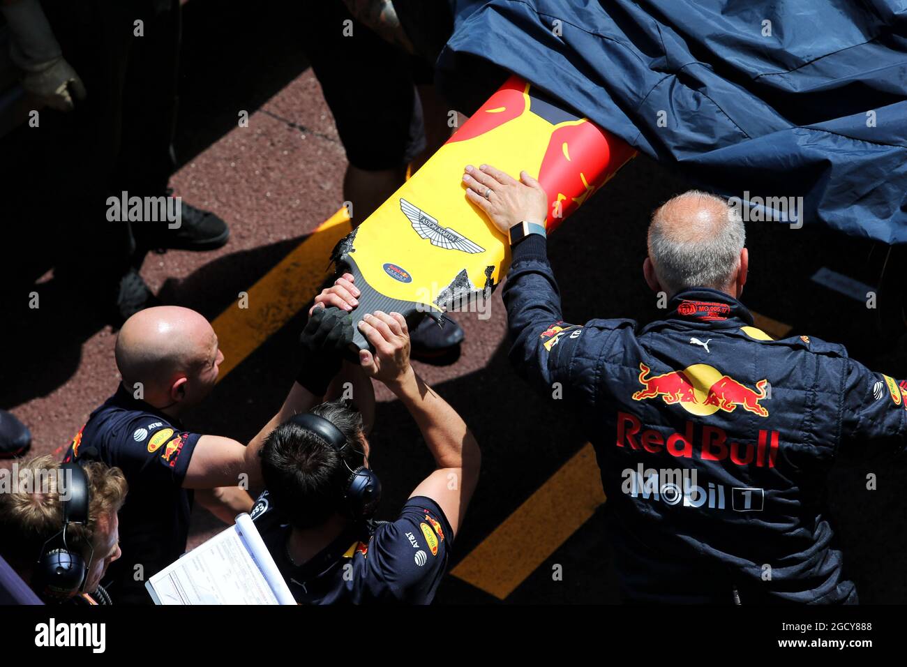 The damaged Red Bull Racing RB14 of Max Verstappen (NLD) Red Bull ...