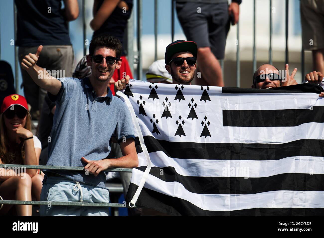 Monaco crowd monaco grand prix hi-res stock photography and images - Alamy
