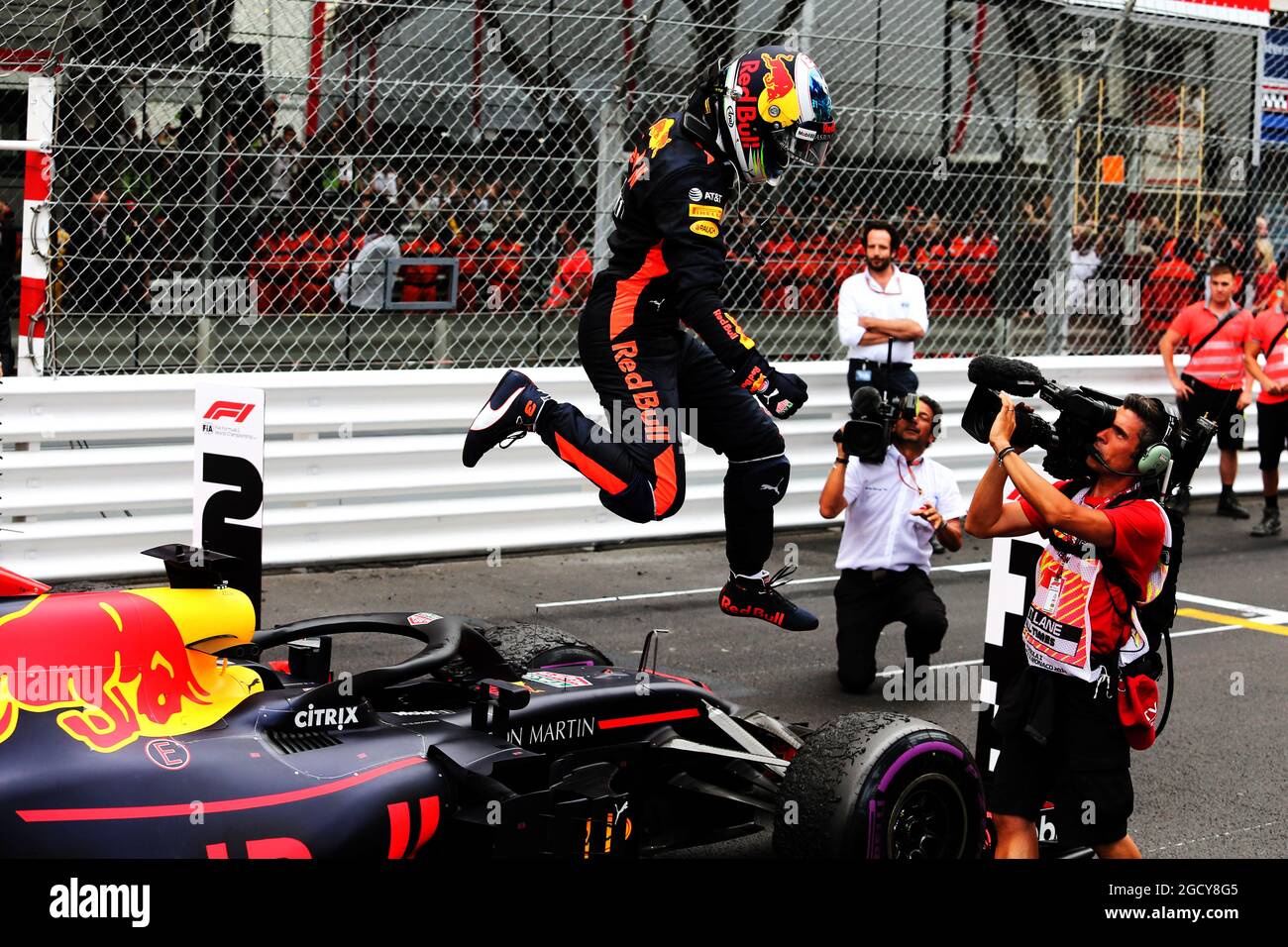 Race winner Daniel Ricciardo (AUS) Red Bull Racing RB14 celebrates in ...