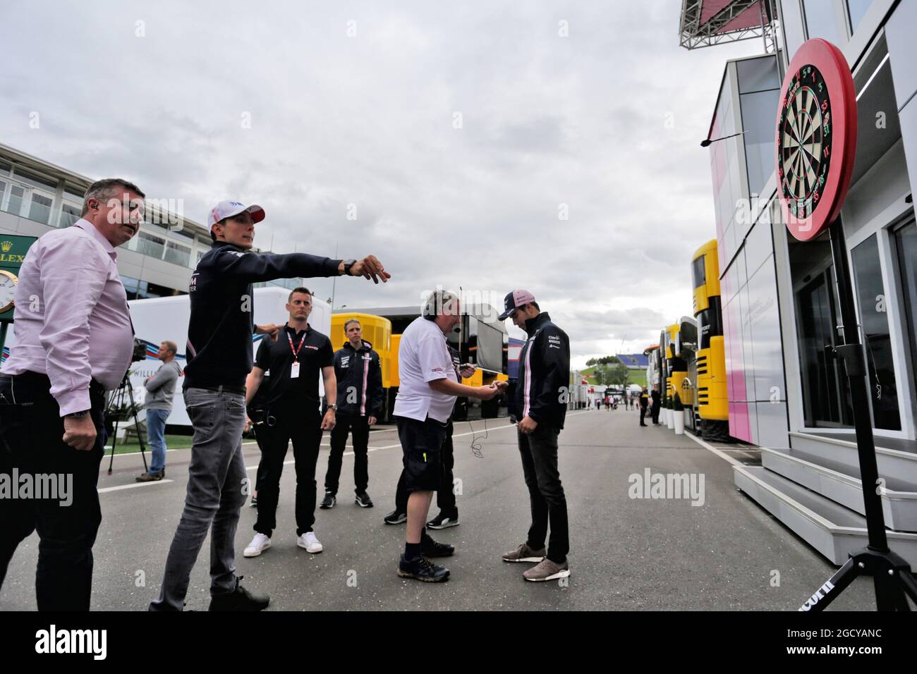 Sky sports commentator darts sky sports f1 hi-res stock photography and ...