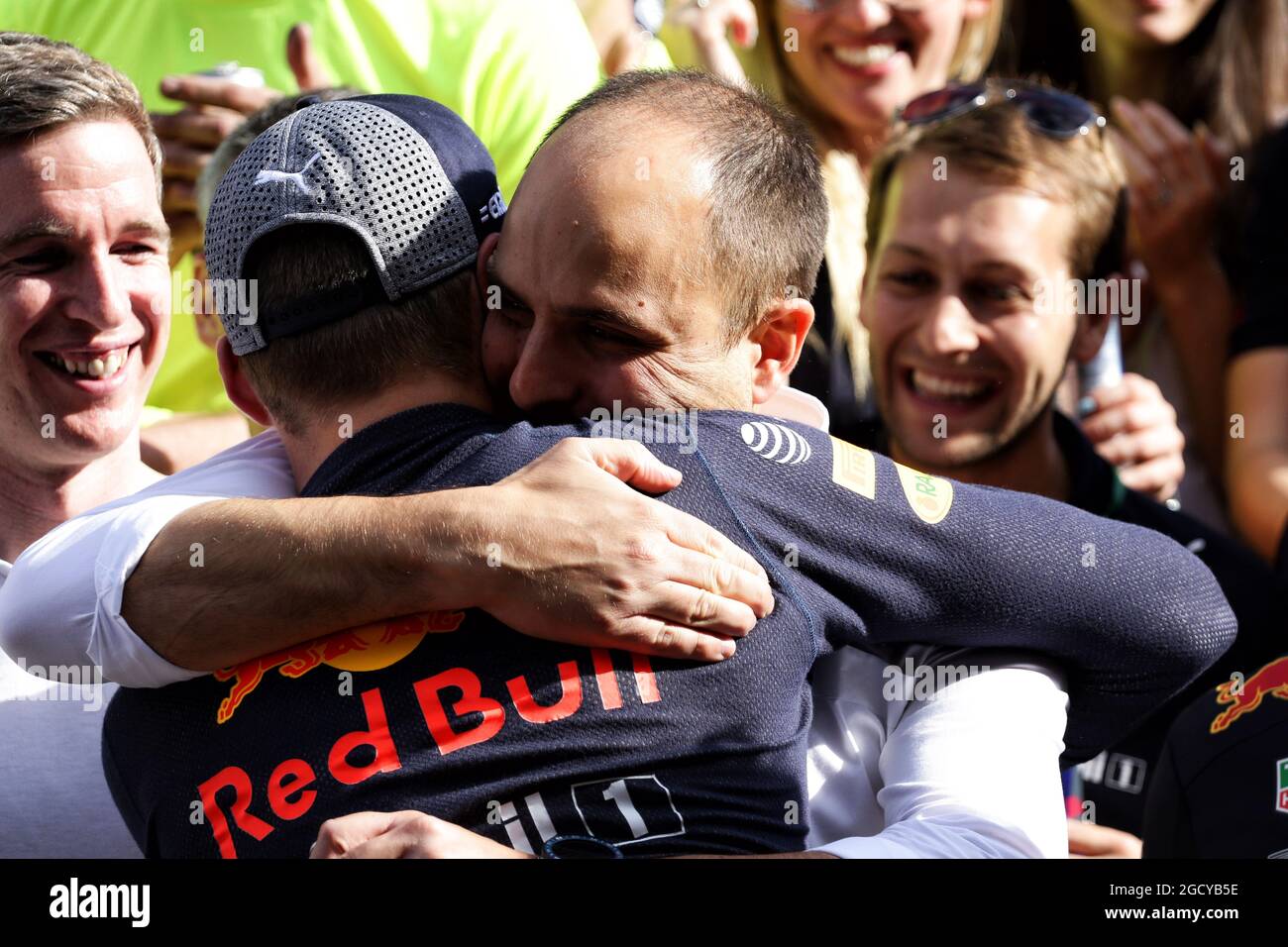 Red bull racing celebrates gianpiero lambiase hi-res stock photography ...