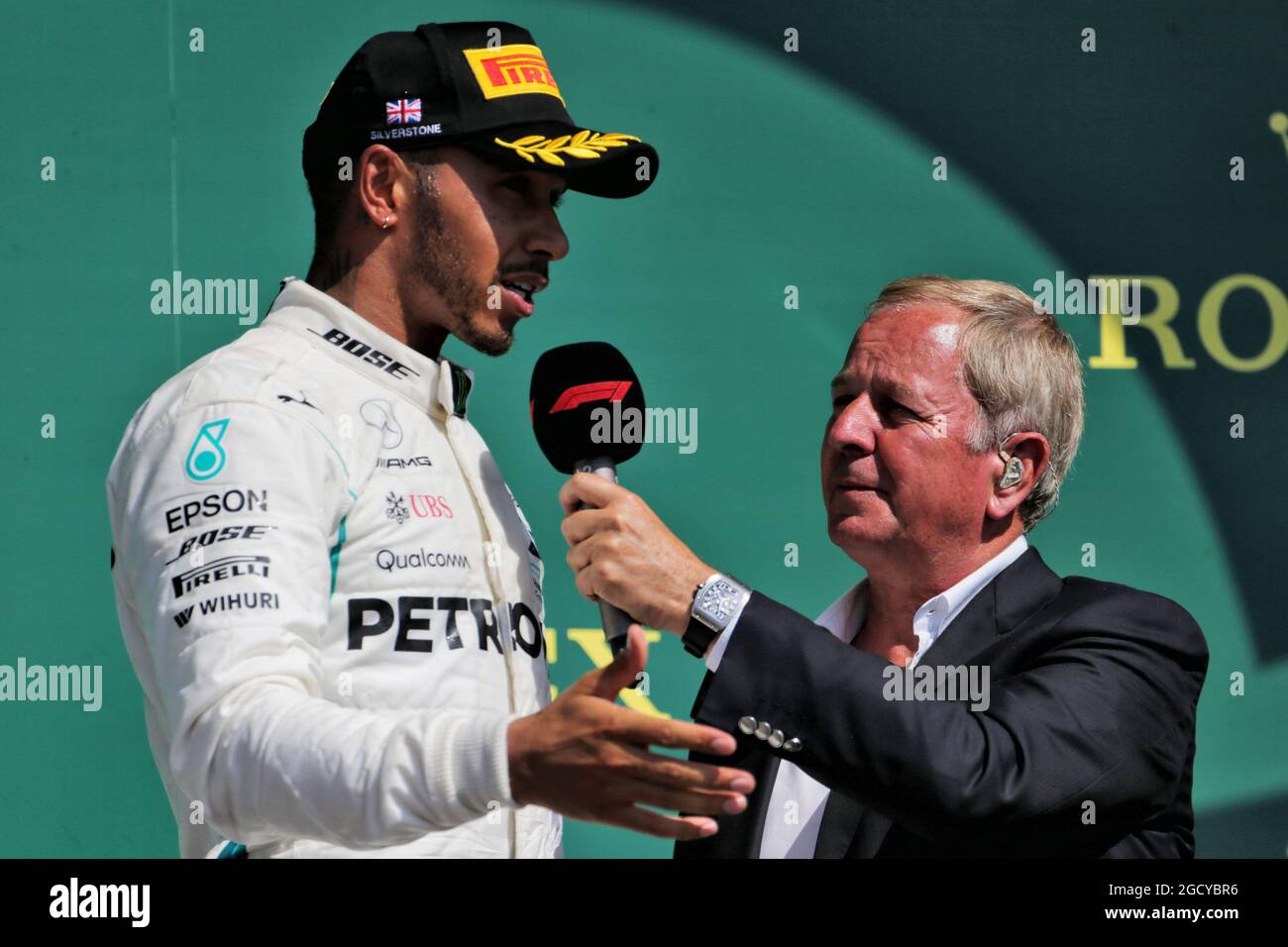 Sky sports commentator on podium hi-res stock photography and images ...