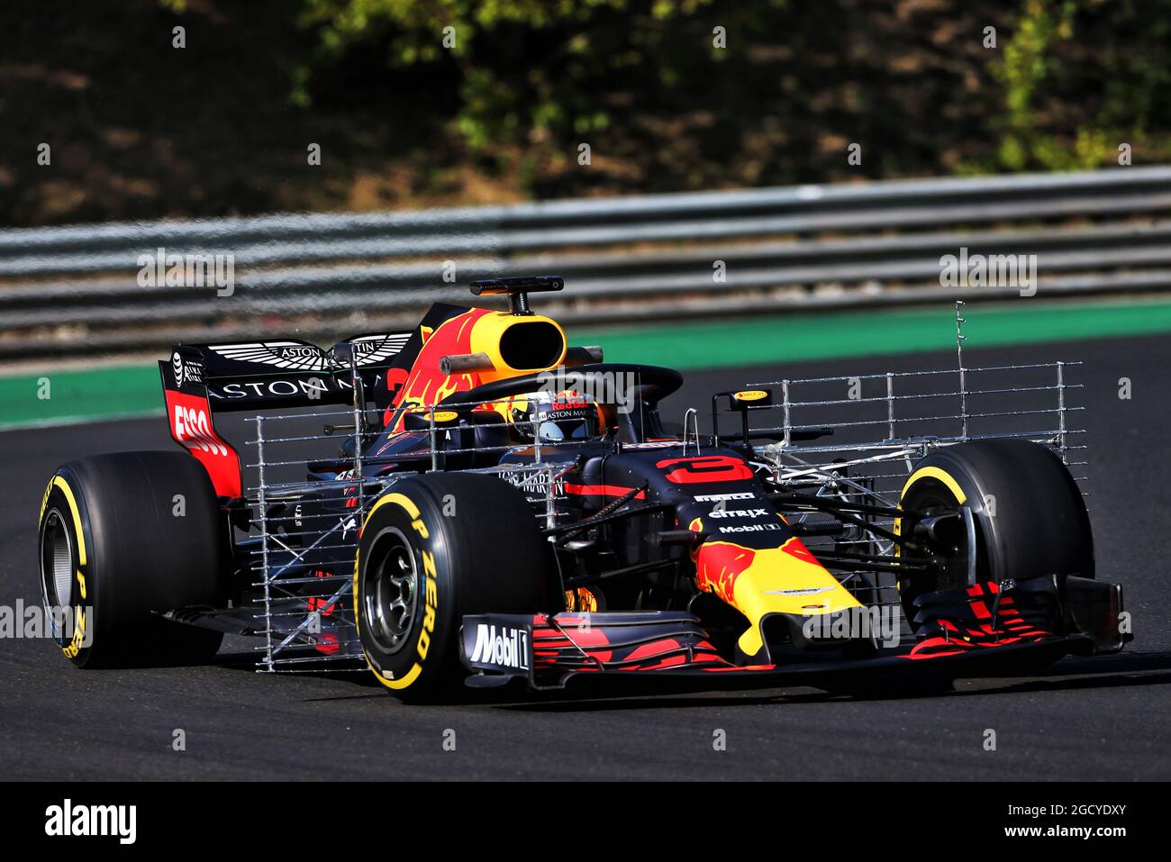 Daniel Ricciardo (AUS) Red Bull Racing RB14. Formula One Testing ...