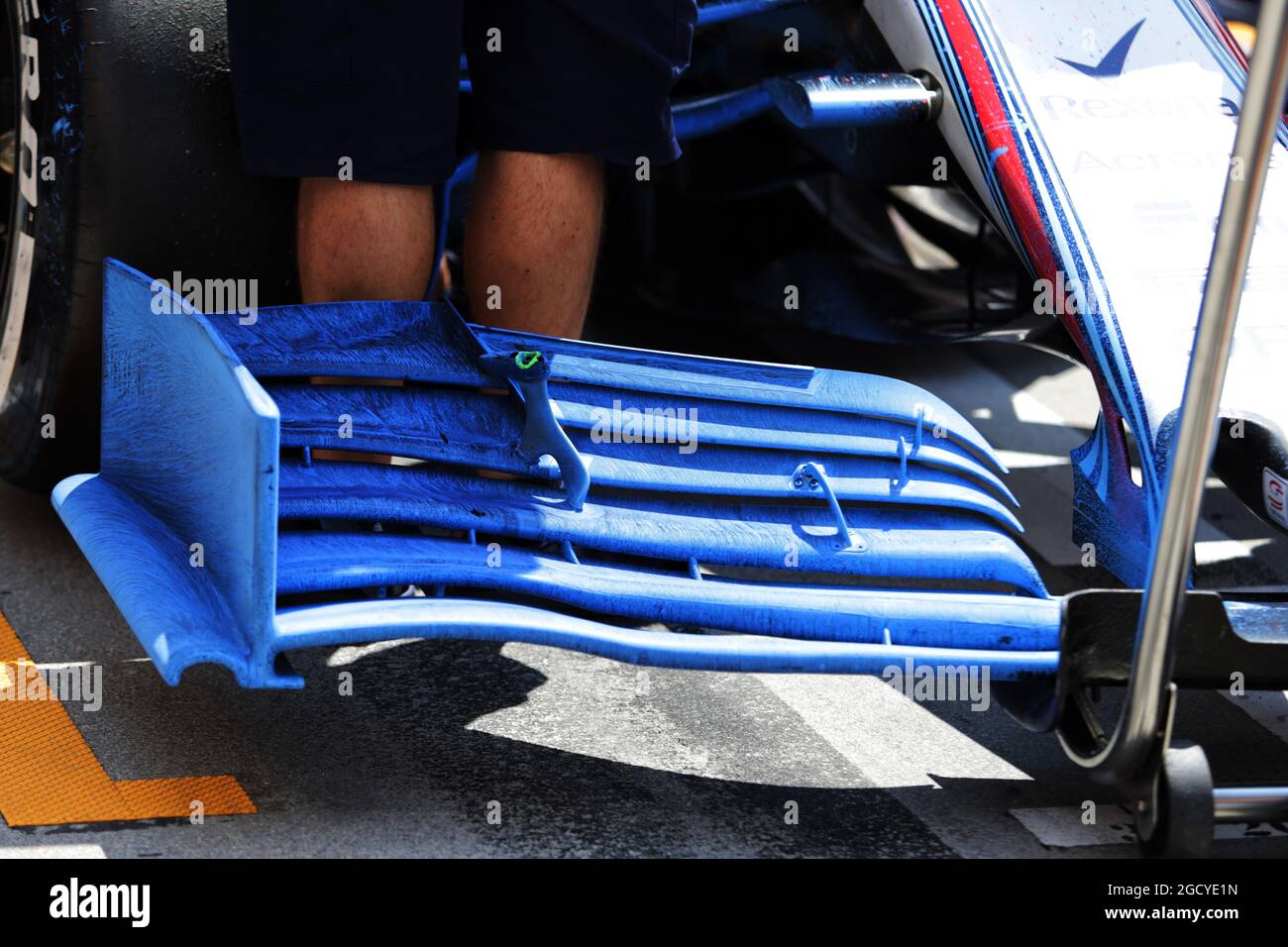 Flow vis paint hi-res stock photography and images - Alamy