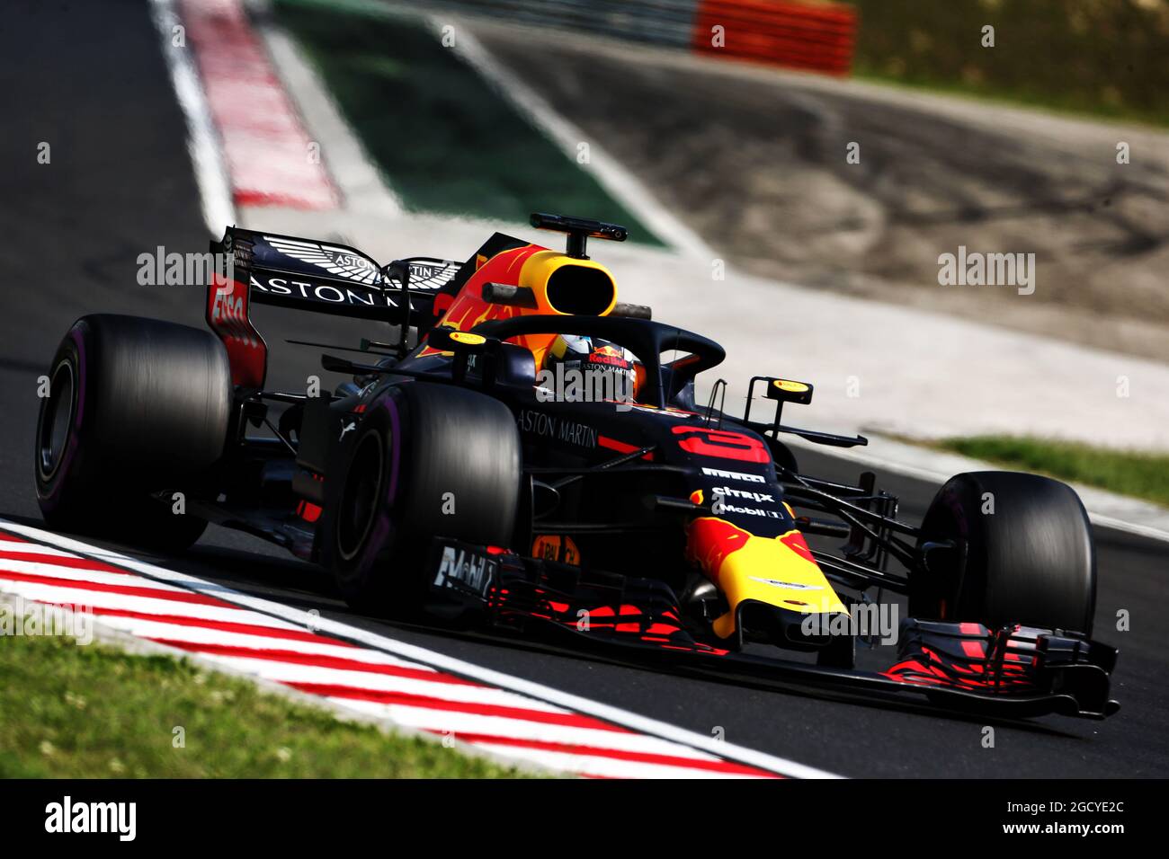 Daniel Ricciardo (AUS) Red Bull Racing RB14. Formula One Testing ...