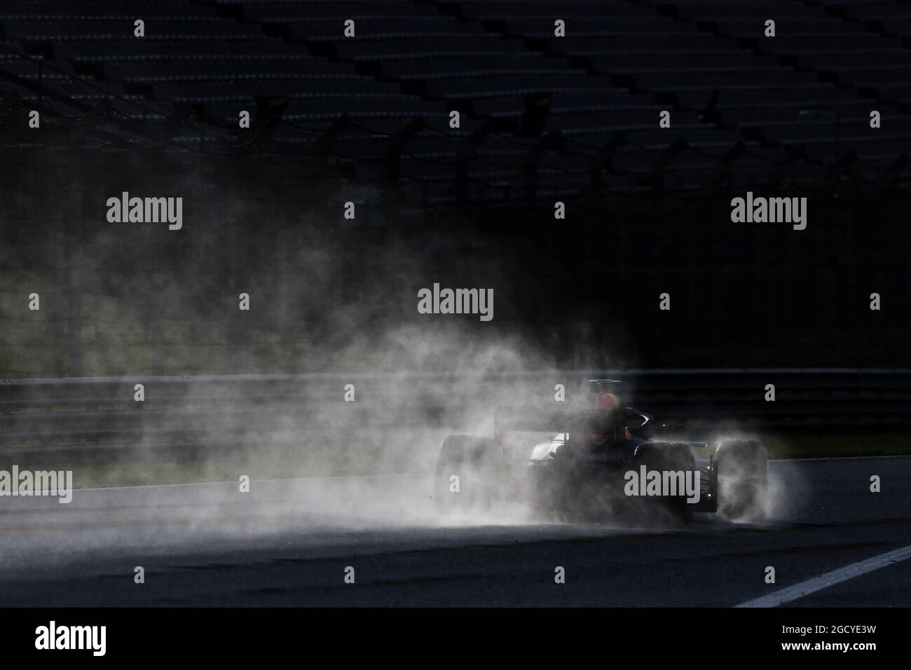 Daniel Ricciardo (AUS) Red Bull Racing RB14. Formula One Testing ...