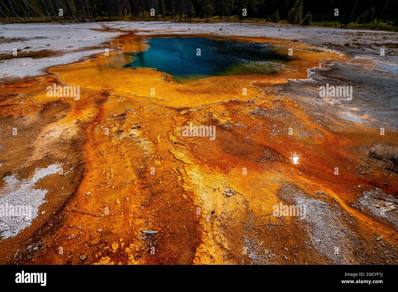 Grand Prismatic Spring in Yellowstone National Park, Wyoming, USA Stock ...