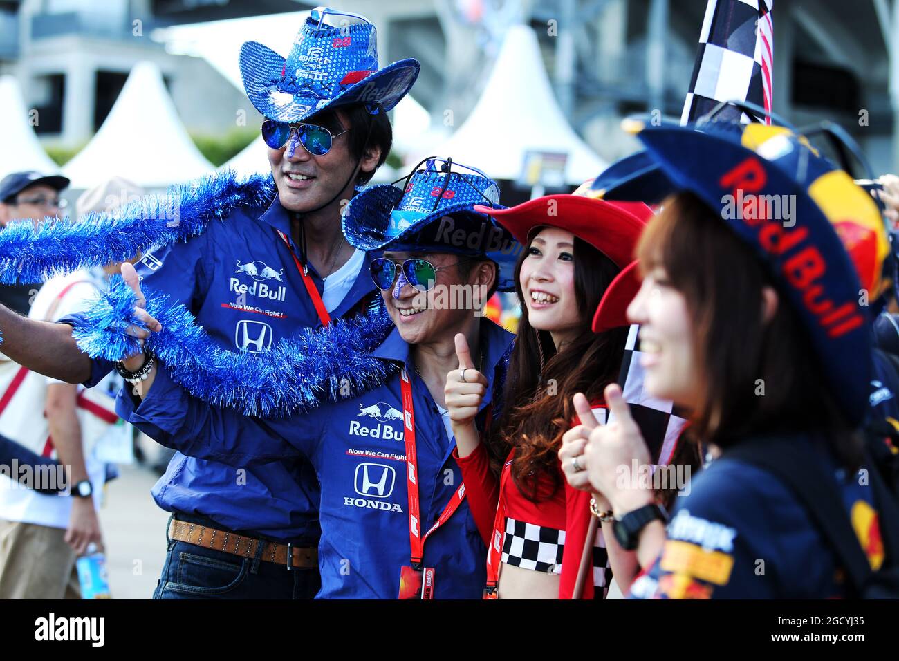 Scuderia toro rosso ferrari fans hi-res stock photography and images ...