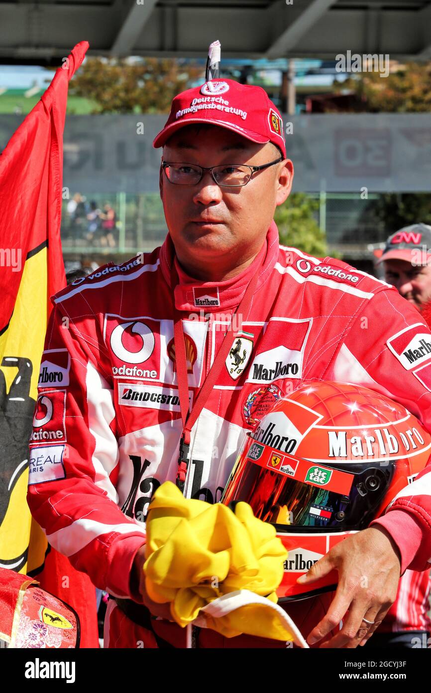 Ferrari fans hi-res stock photography and images - Alamy