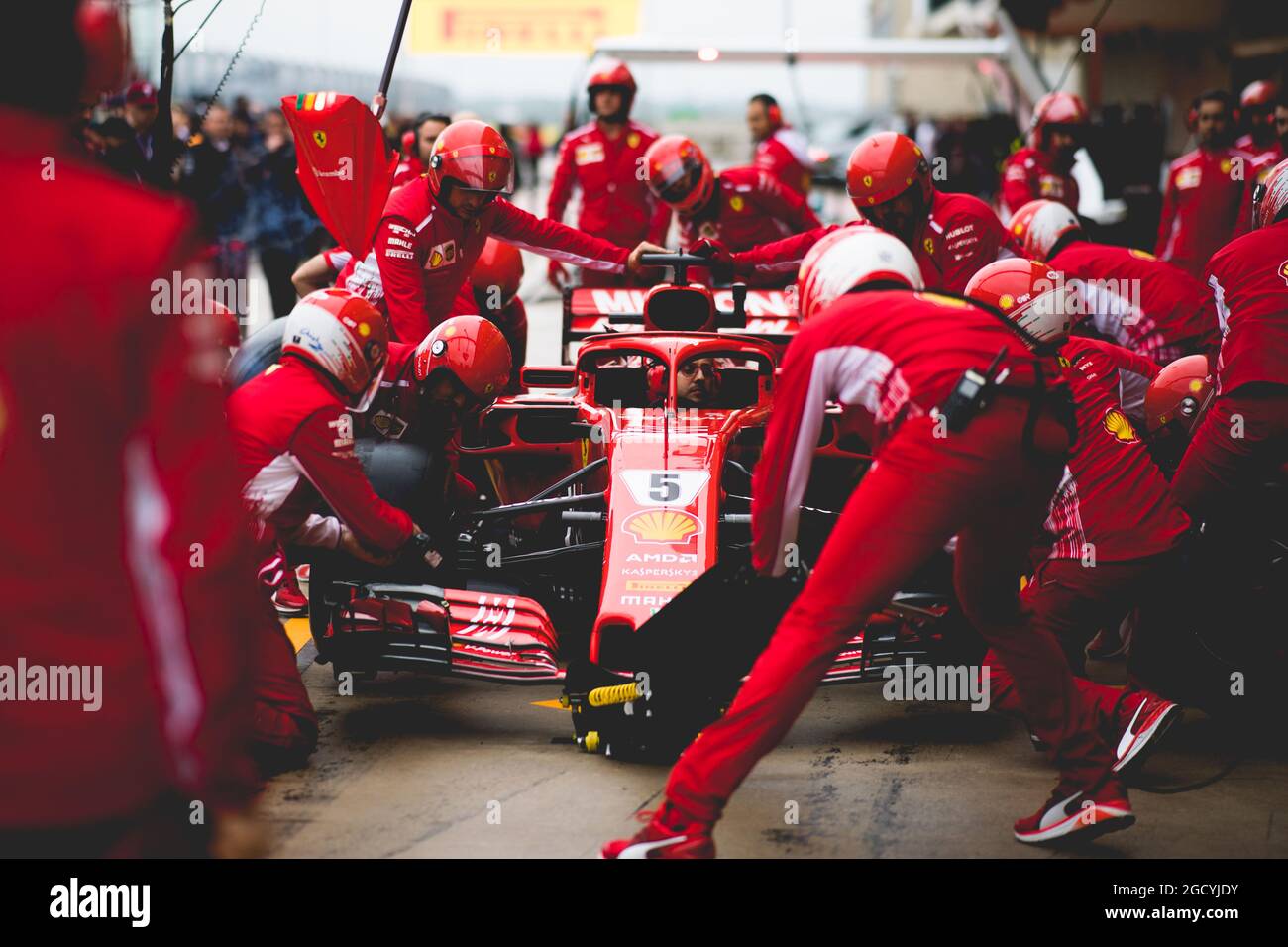 Ferrari practices a pit stop hi-res stock photography and images - Alamy